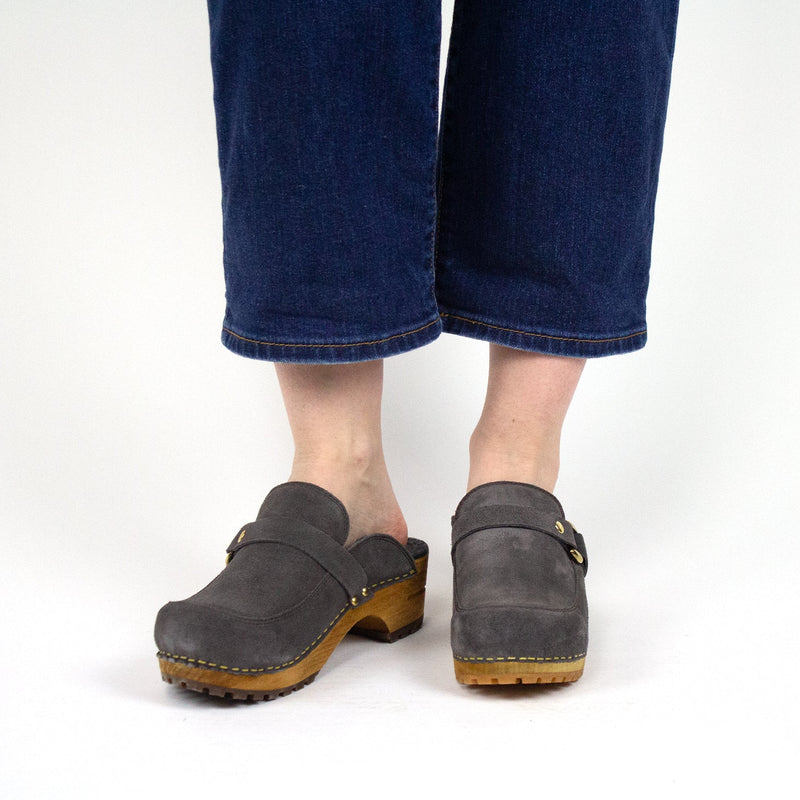 Lissy Women's Wood Clog in Antracite - Sanita
